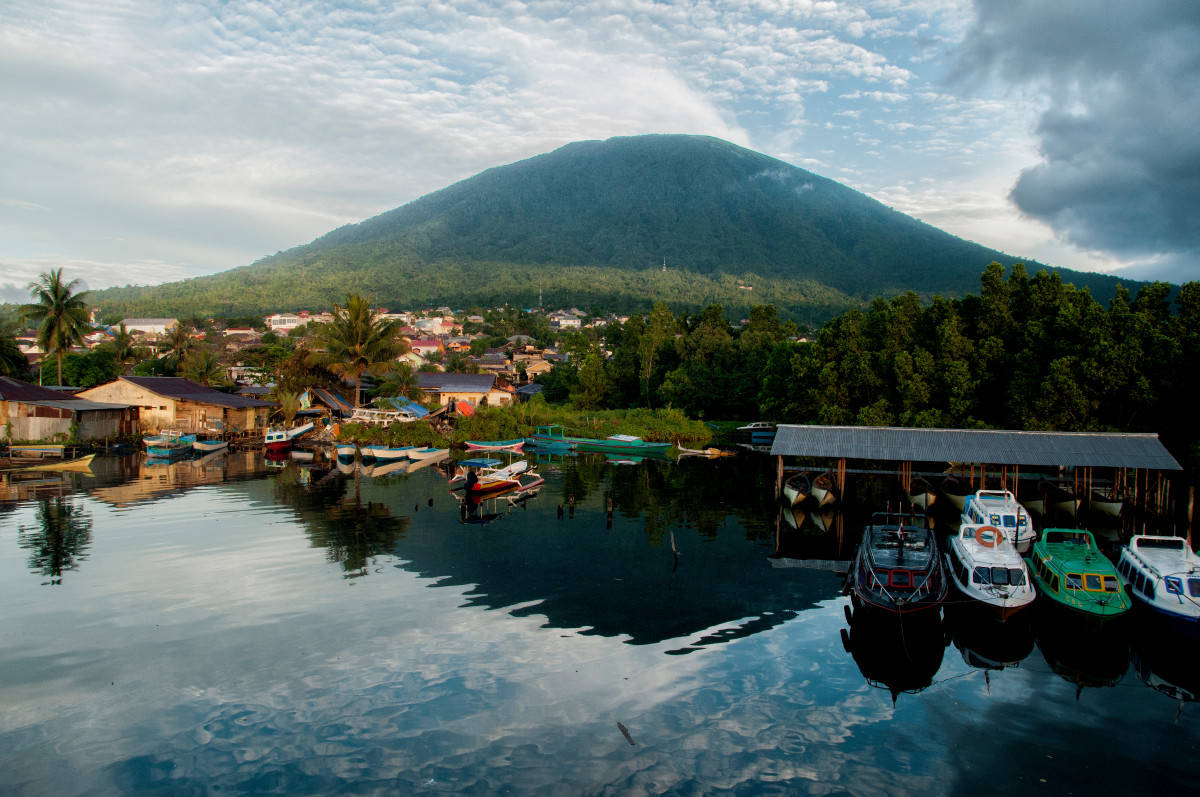 Pemukiman Dekat Gunung Berapi, Zona Berbahaya yang Malah Dirindukan