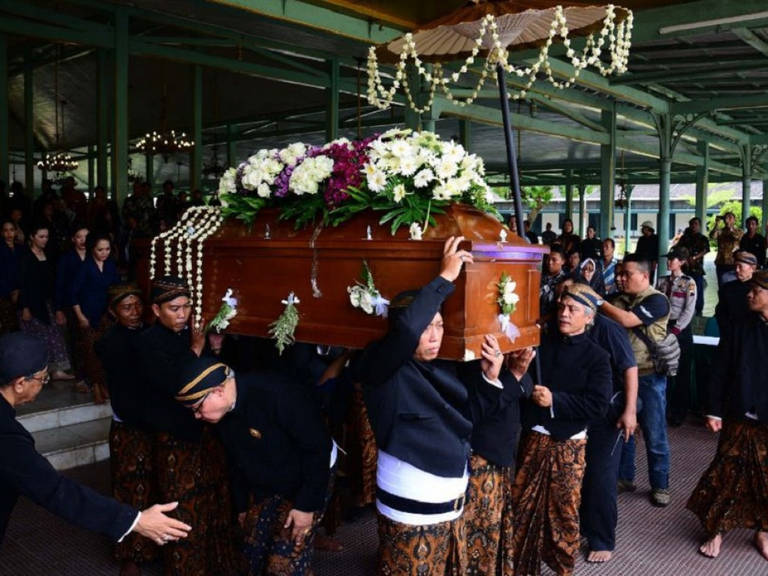 Tradisi Brobosan, Bentuk Penghormatan Terakhir Masyarakat Jawa