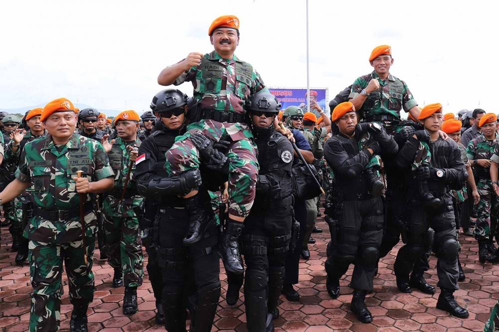 Kalau Negara Kita Stabil, TNI Bertambah Kuat