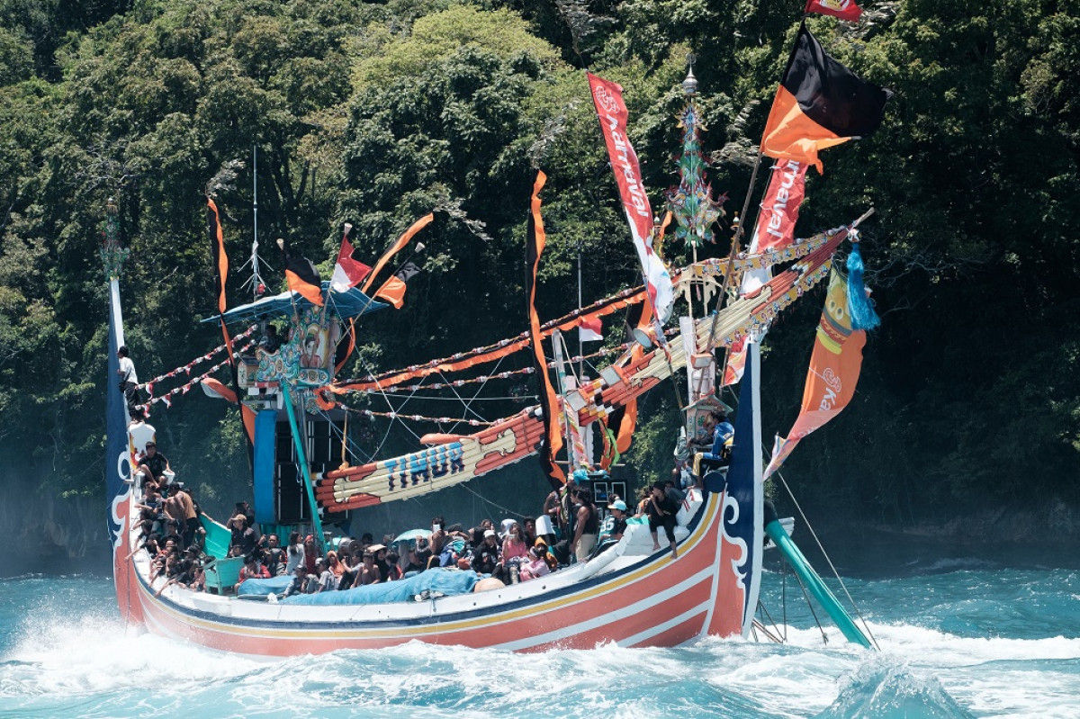 Petik Laut Muncar, Tradisi Ungkapan Rasa Syukur Nelayan Banyuwangi ... Petik Laut Muncar, Tradisi Ungkapan Rasa Syukur Nelayan Banyuwangi ...