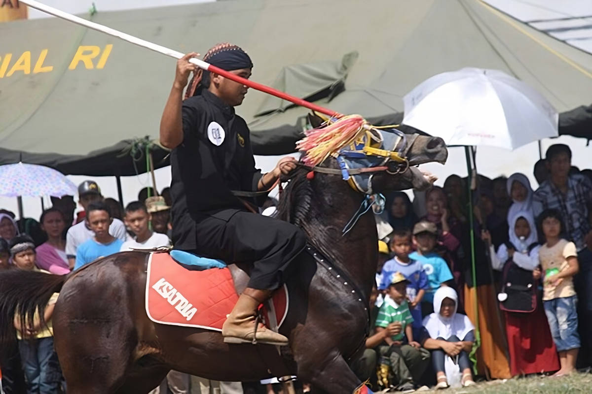 Tradisi Sapton Warisan Budaya Leluhur Kuningan
