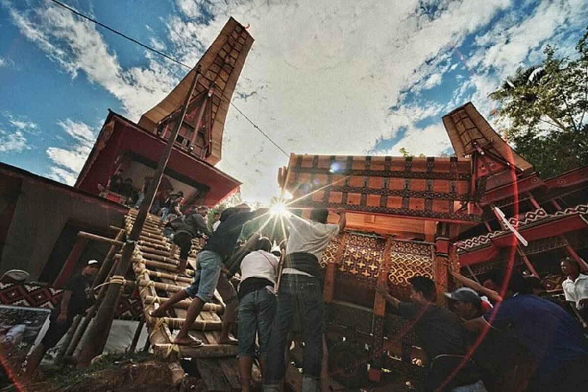 Pengenalan Adat Istiadat Ritual Rambu Solo Toraja Untuk Generasi Mendatang