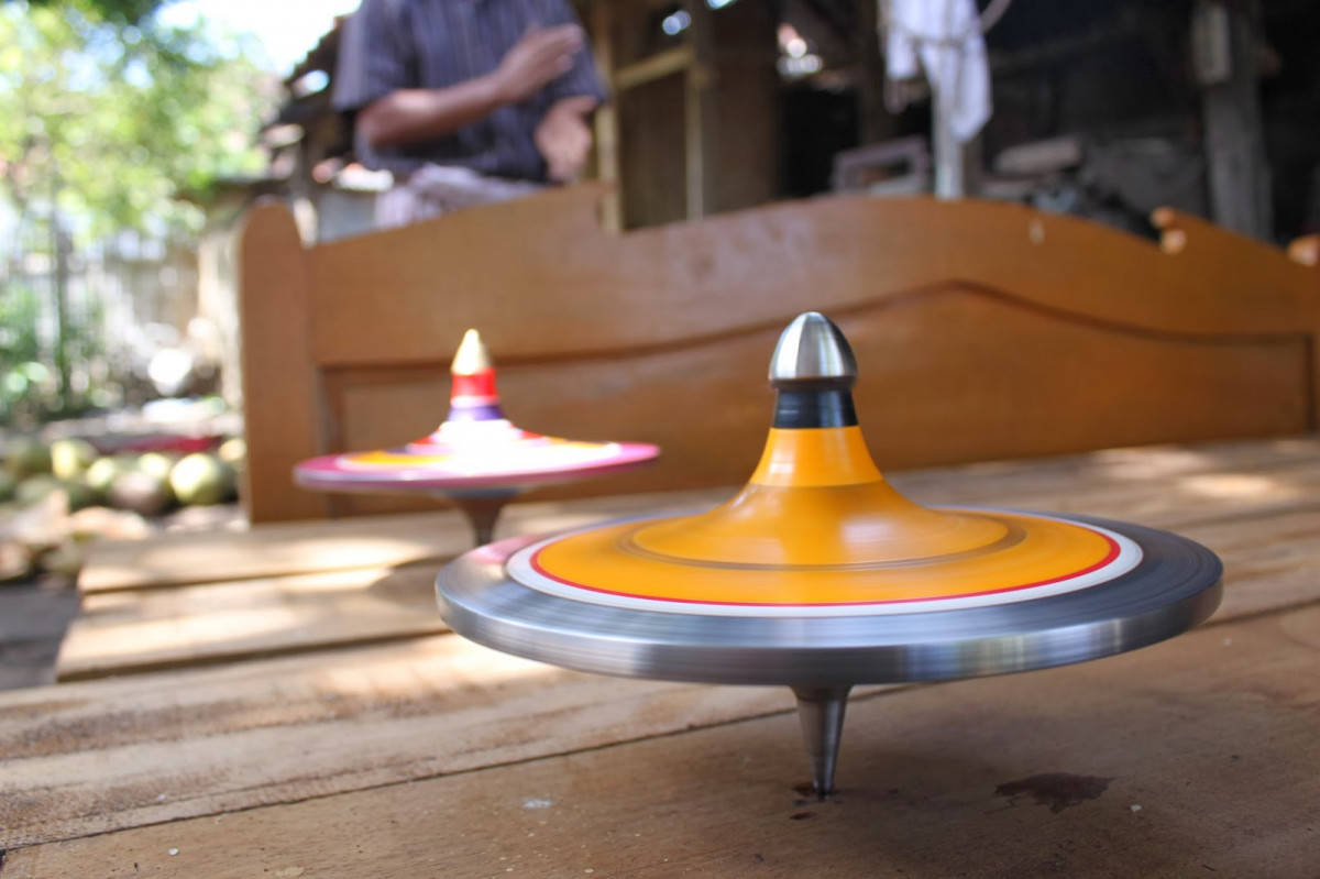 Gasing Lengker, Inovasi Mainan Tradisional dari Lombok Timur