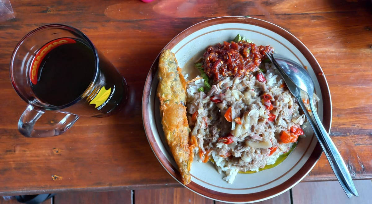 Sego Tewel Makanan Sederhana yang Merambah Restoran