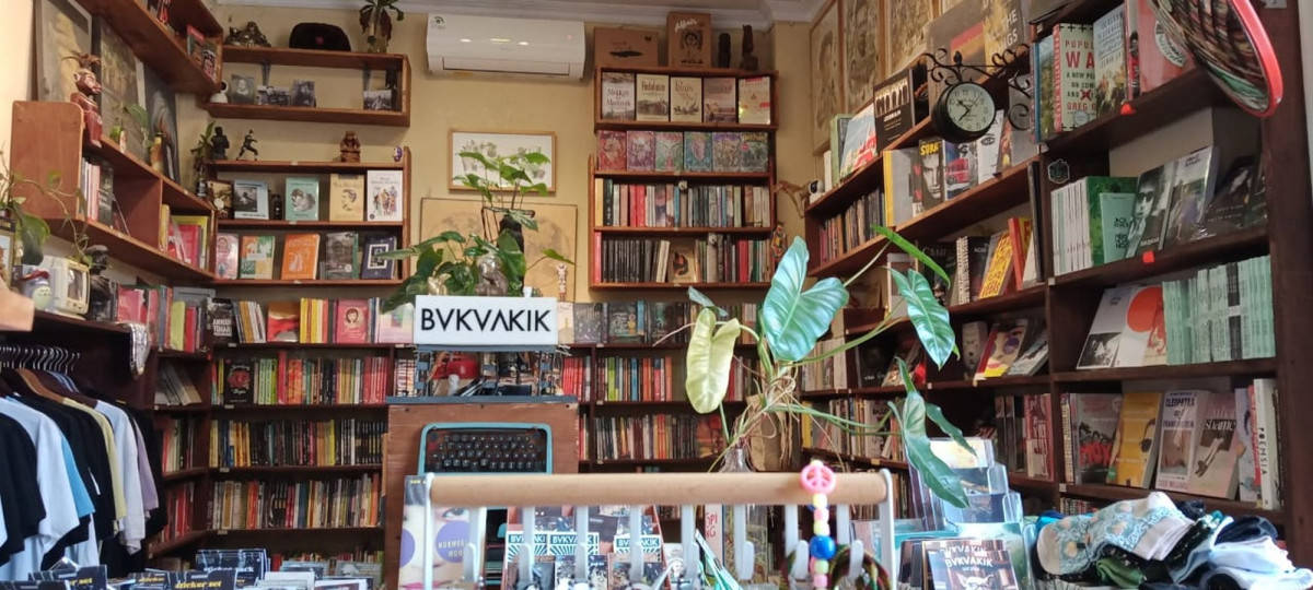 Buku Akik, Toko Buku Hits di Jogja