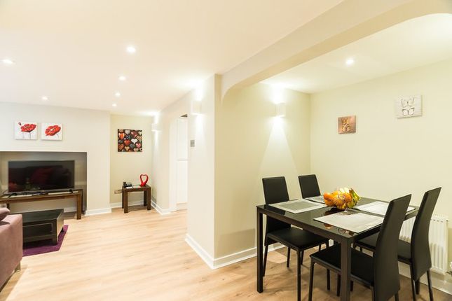 Vincent Square apartments are in the heart of London and only 7 minutes ...