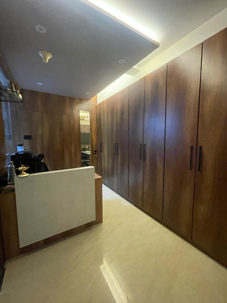 SW 961 | Royale Touche Laminates