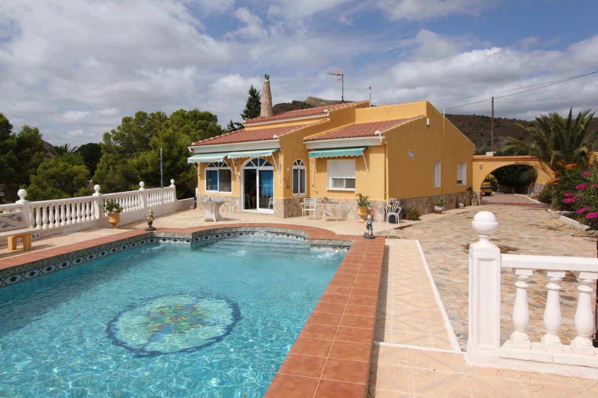 Huizen te koop in Alicante