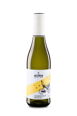 Neleman Chardonnay-Muscat Organic 0,375L · 1.5 kg CO₂e/kg | Verified by ...