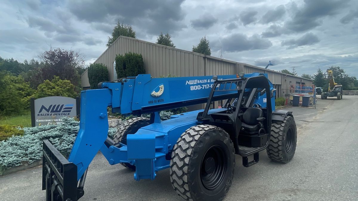 2014 GENIE GTH 1056 | Northwest Equipment Sale Inc.