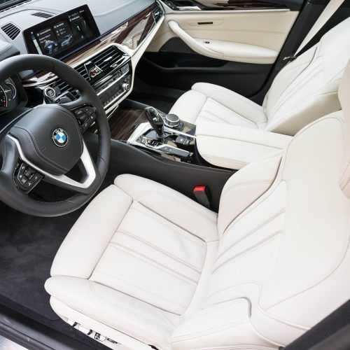 2017 BMW 530i Gallery (Photo 7 of 46)