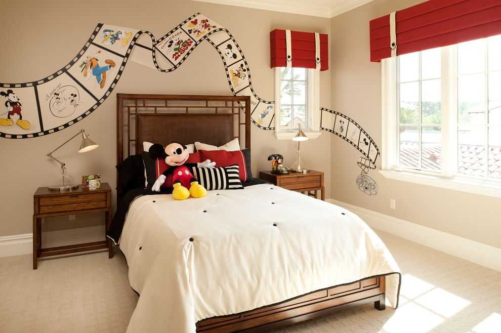 Traditional Bedroom Decor In Mickey Mouse Theme #9322 | House ...