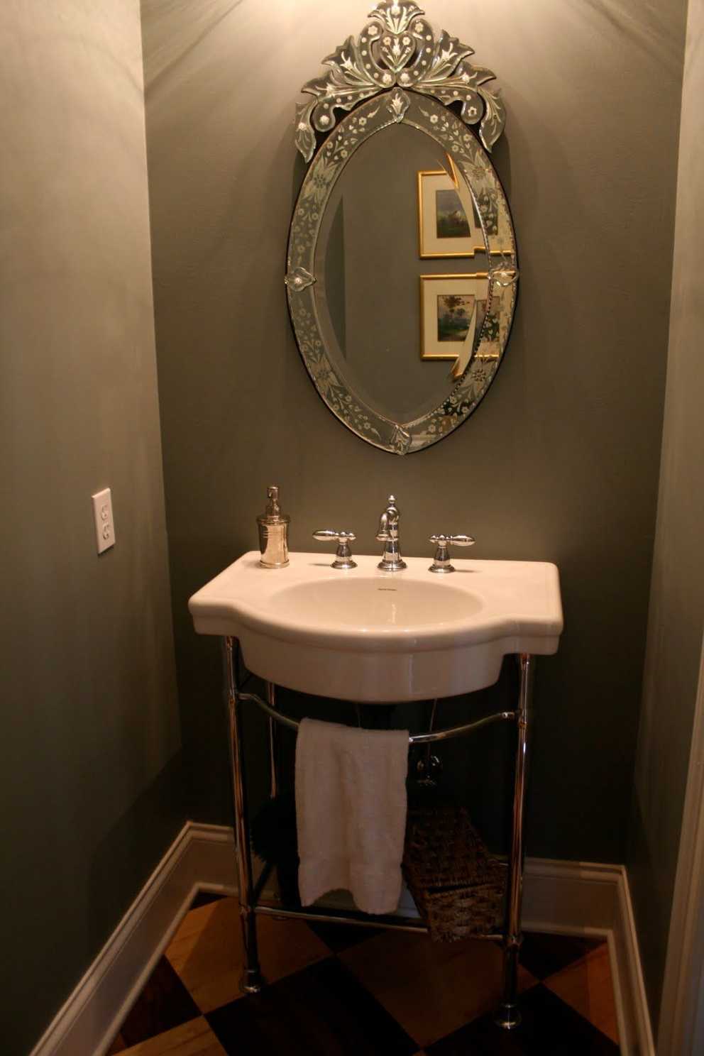 Mirror: Victorian Style Mirrors for Bathrooms (#10 of 15 Photos)