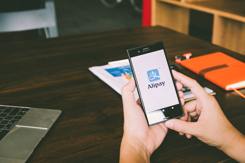 Alipay, banks, and lenders join PBoC in boycotting crypto | Invezz