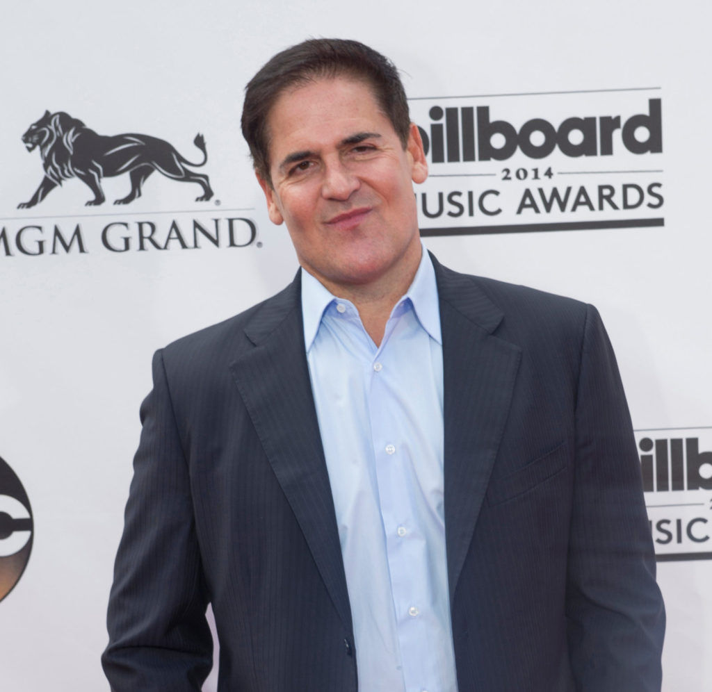 La plataforma NFT de Mark Cuban Lazy.com integra Polygon| Invezz ES