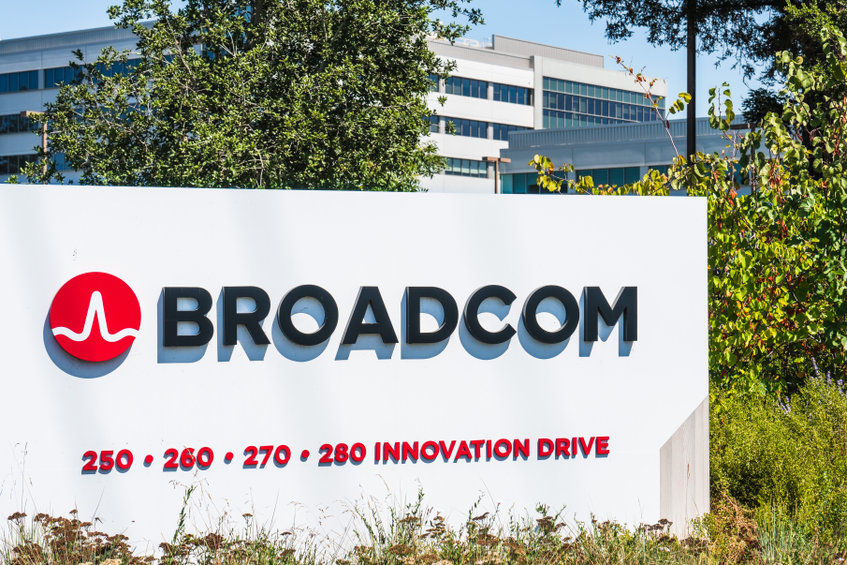 Ações da Broadcom se aproximam do preço-chave; podem atingir avaliação ...