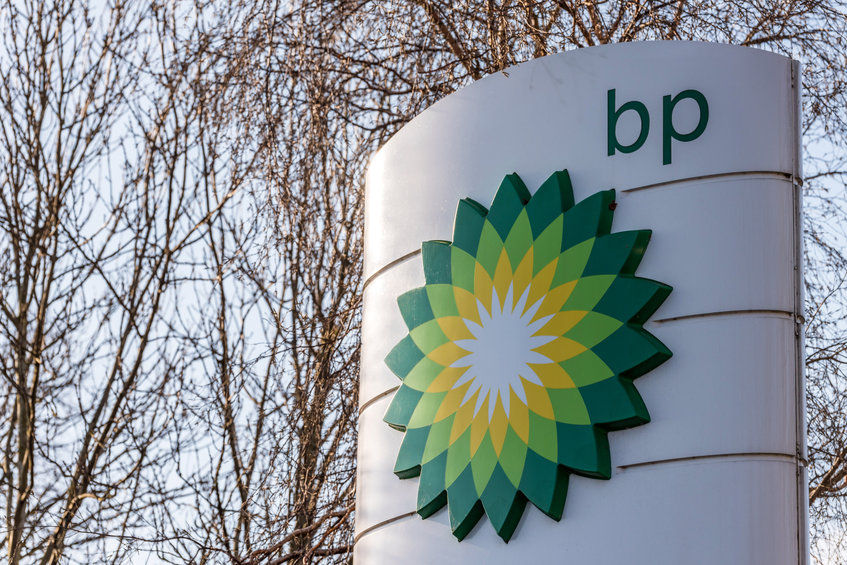 BP has to spend $35 billion a year to be net zero compliant by 2050 ...