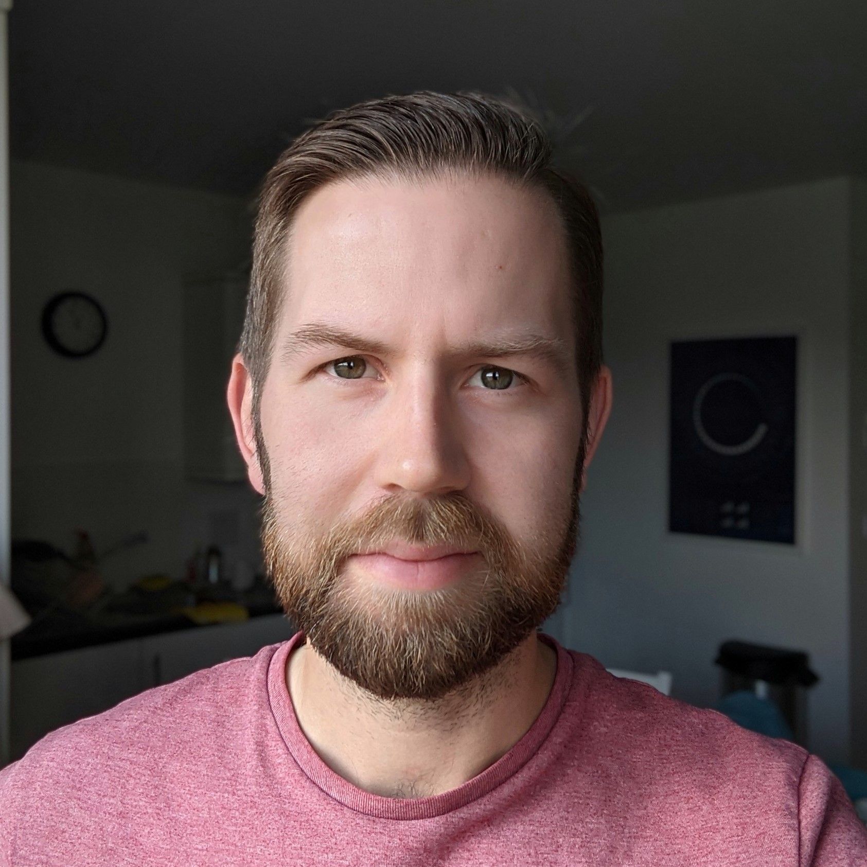 James Knight | Invezz