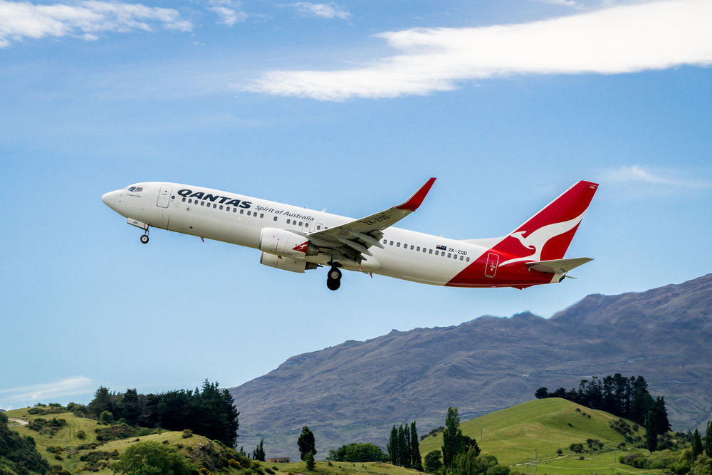 Voici pourquoi le cours de l'action Qantas a grimpé à un niveau record ...
