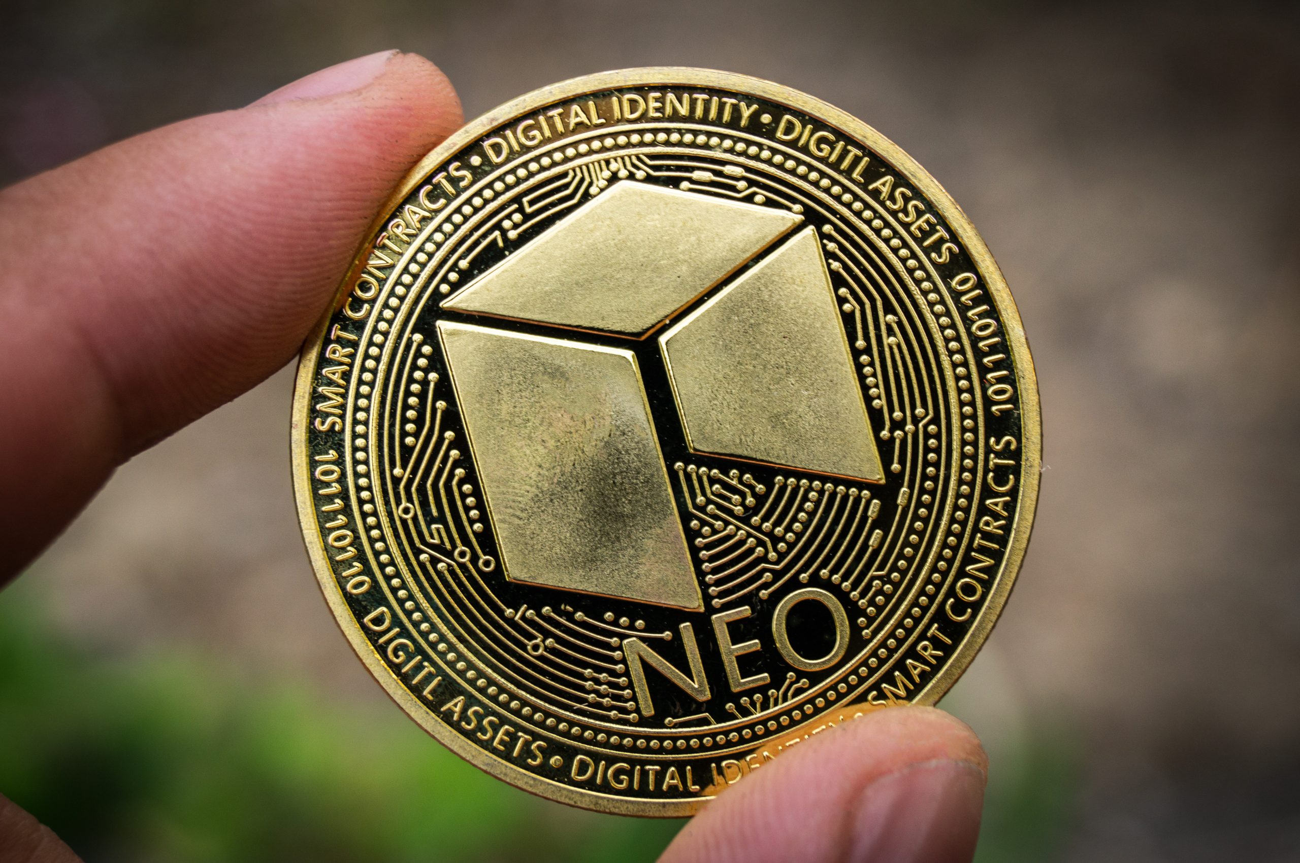 NEO price signals breakout with 16% spike – what’s the outlook? | Invezz