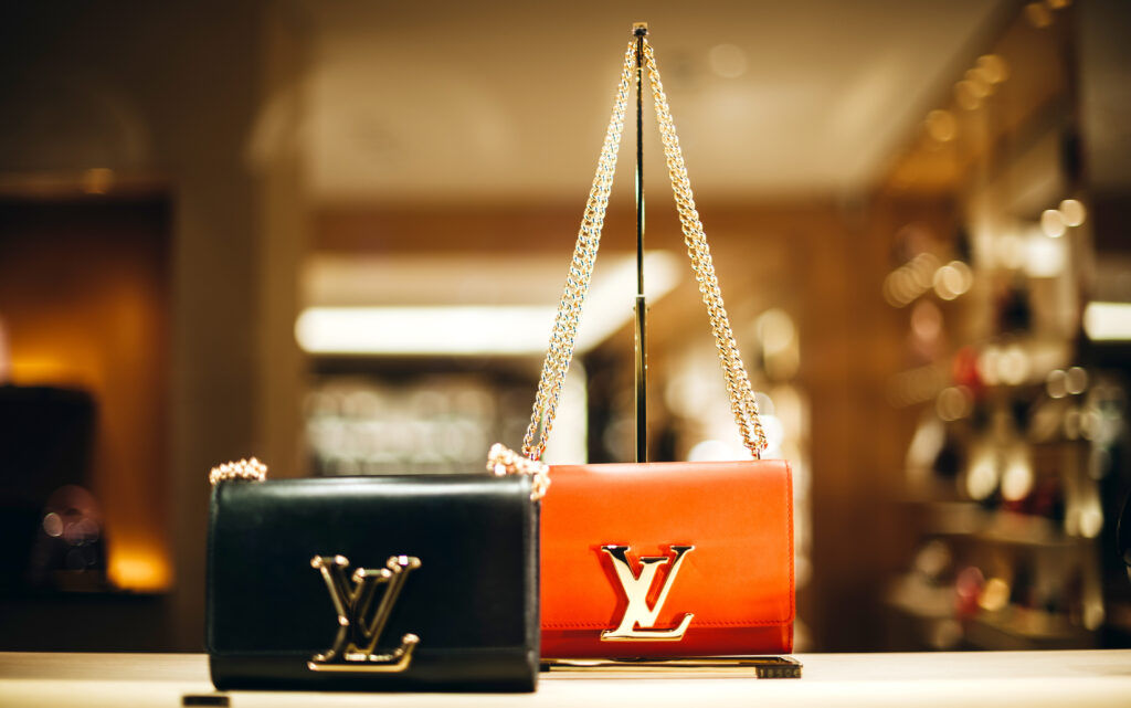 LVMH share price analysis: 2 rare patterns point to more downtrend | Invezz
