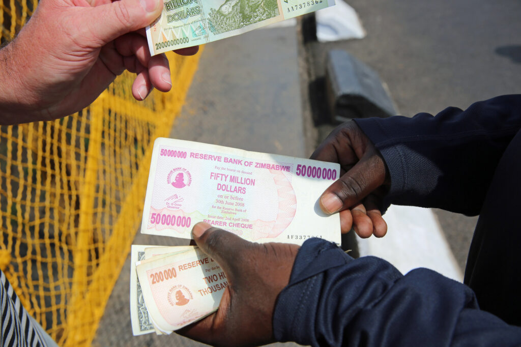 4 months in, the Zimbabwe ZiG currency (ZWG) is holding on well | Invezz