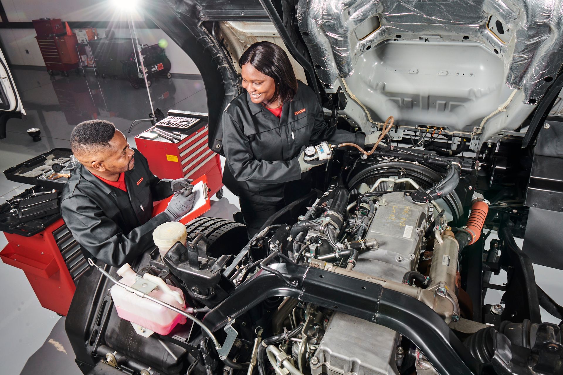 Reliable Road Side Assistance | Keep Your Family Safe | ISUZU