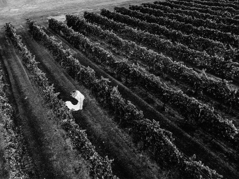 Behind the scenes with wedding photographer Kyla Scarborough | Ivory Tribe