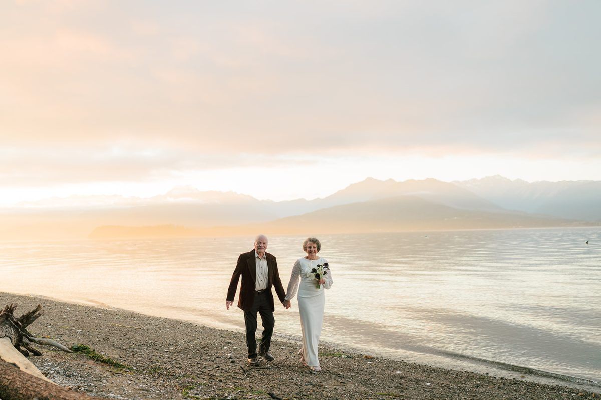 Wedding Anniversary - Debbie & Richard, Seattle USA - Ivory Tribe