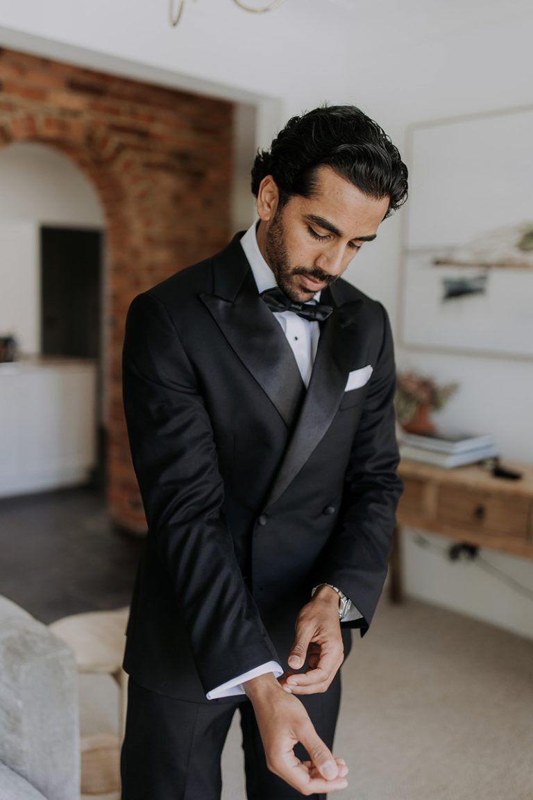 Real Wedding – Hannah & Ray, Cheltenham VIC | Ivory Tribe