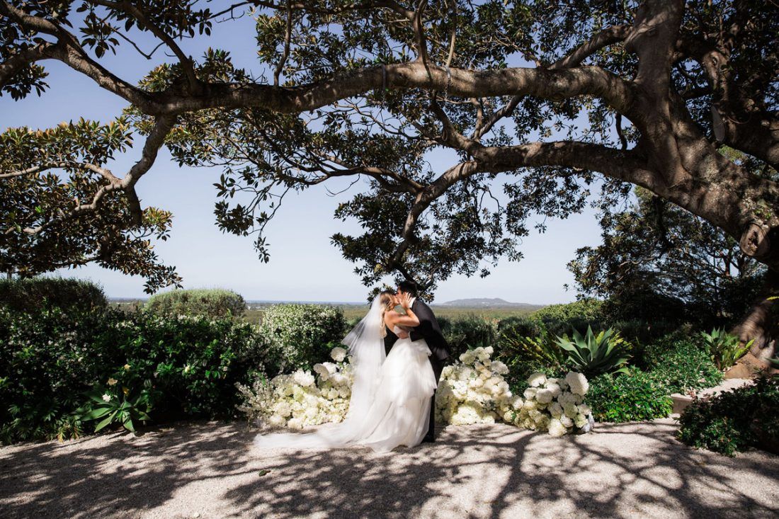 Stunning ceremony set ups we love | Ivory Tribe