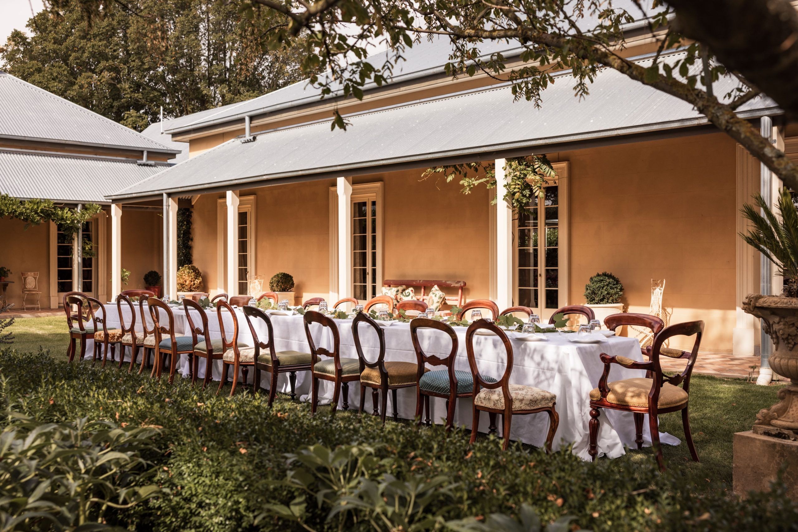 Best Victorian Outdoor Wedding Venues | Ivory Tribe