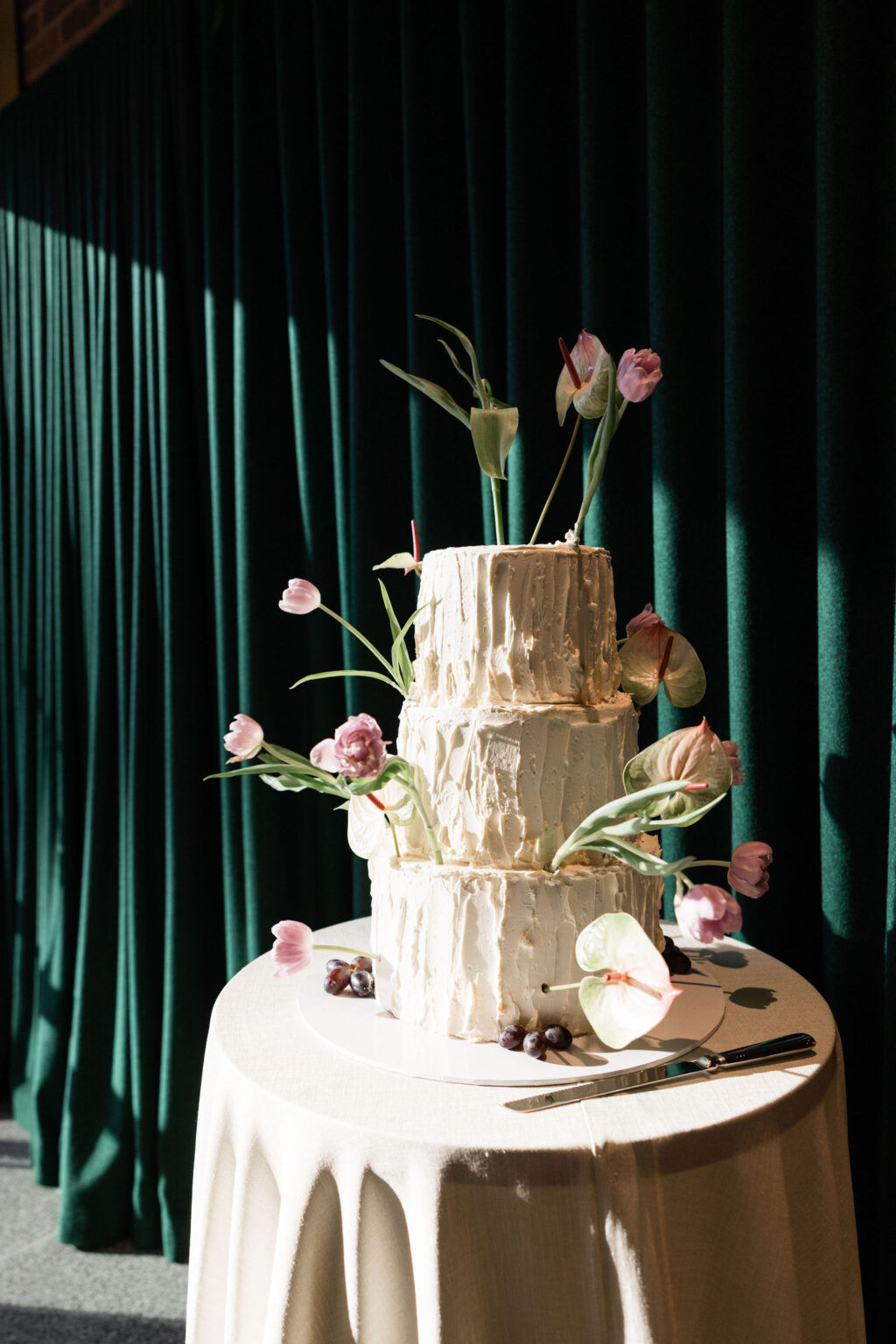 Best Wedding Cakes of 2025 | Ivory Tribe