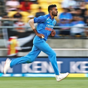 Hardik Pandya | Biography, Career, Affairs, Controversy