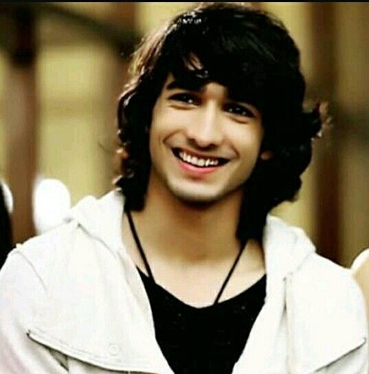 Shantanu Maheshwari | Biography, Girlfriend, Age, Movies