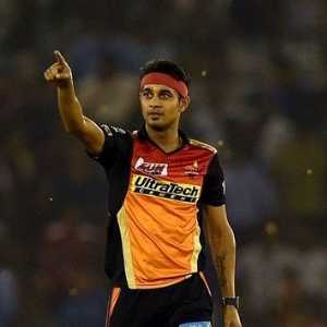 Siddarth Kaul Biography Ipl Wife Net worth Family
