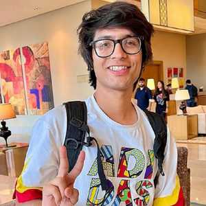 Sourav Joshi Biography Girlfriend Net worth Family