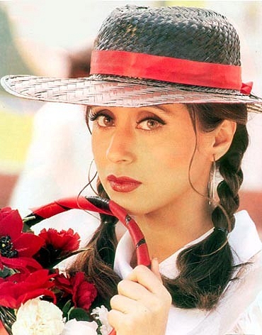 Urmila Matondkar | Biography, Career, Age, Net worth, Movies