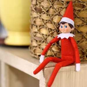 12 fun Christmas party games to light up your party!