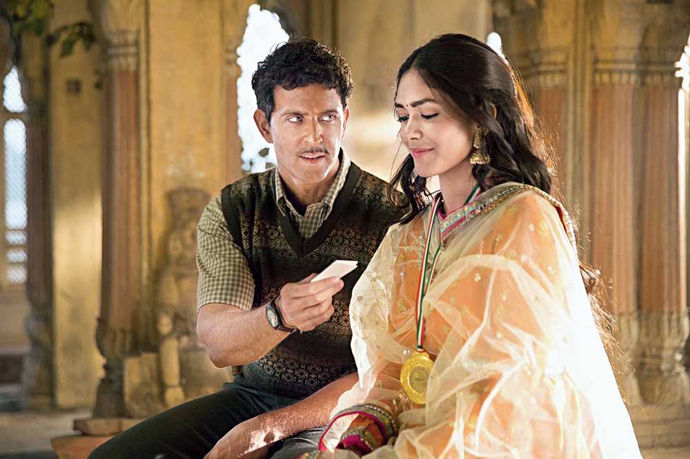 Super 30 - Plot, Songs, Cast, Reviews, Trailer and Movie
