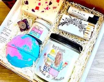 55+ Original Gifts To Give Someone Who Is Moving Out