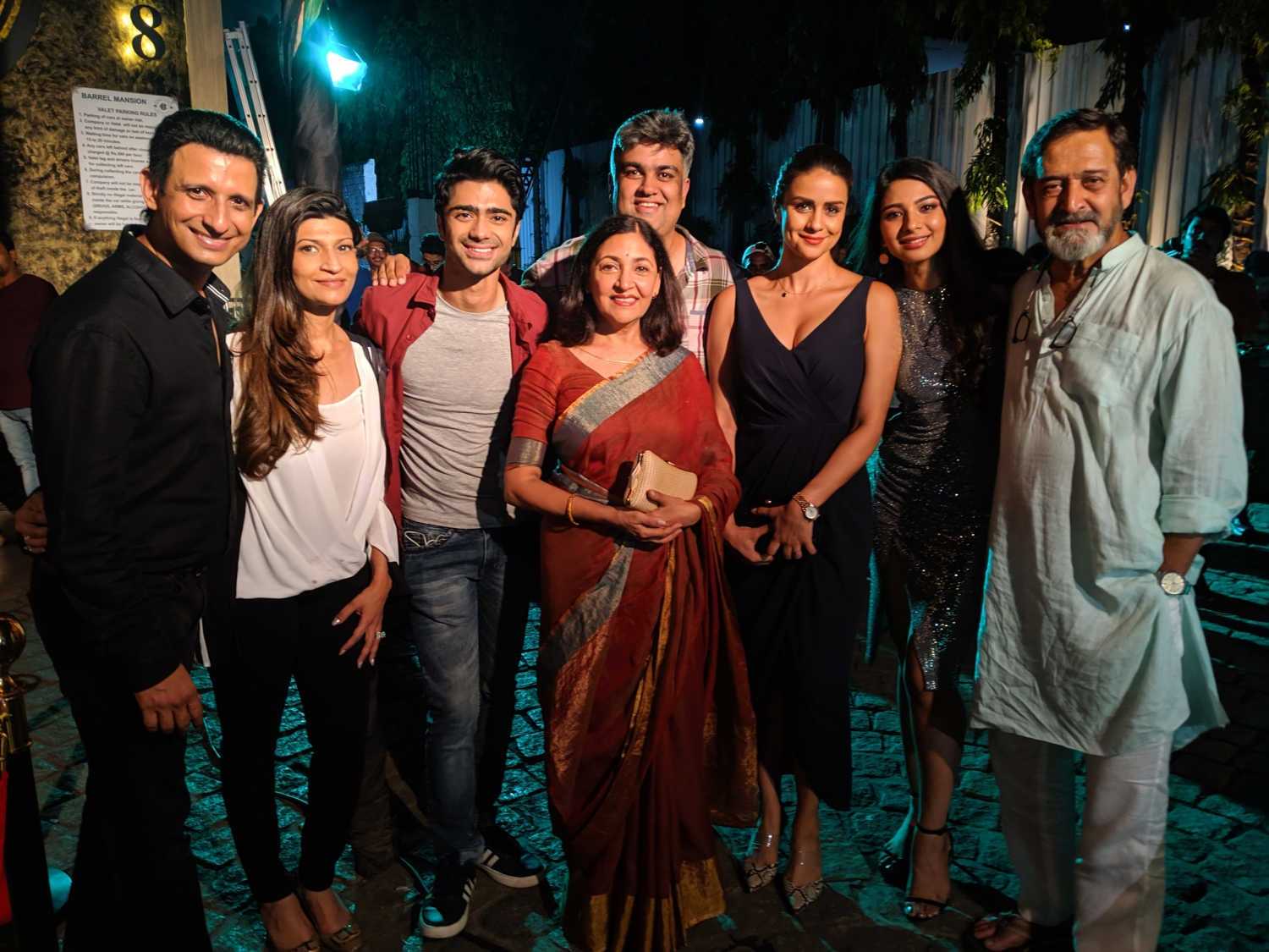 Pawan And Pooja Story Cast Crew OTT Details