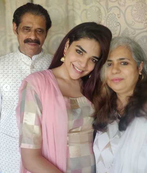 Anjum Fakih - TV Shows, Age, Height, Career, Boyfriend