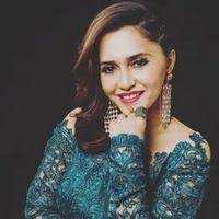 Priya Saraiya - Best Songs, Age, Career, Family