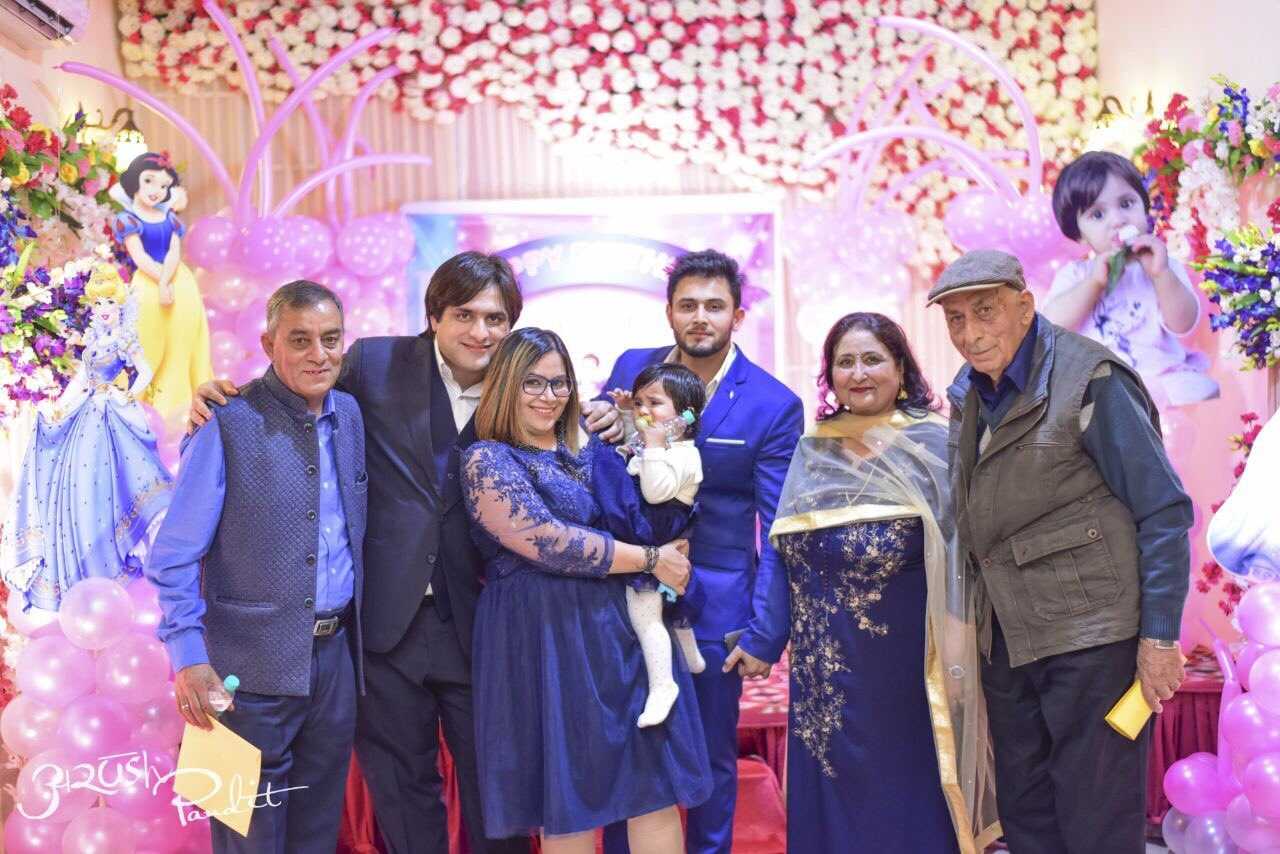 Leenesh Mattoo - Biography, Career, Net Worth, Girlfriend