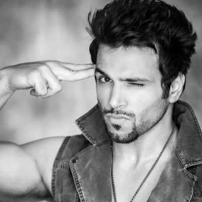Rithvik Dhanjani - Career, Age, Height, Biography, Family, Relationship
