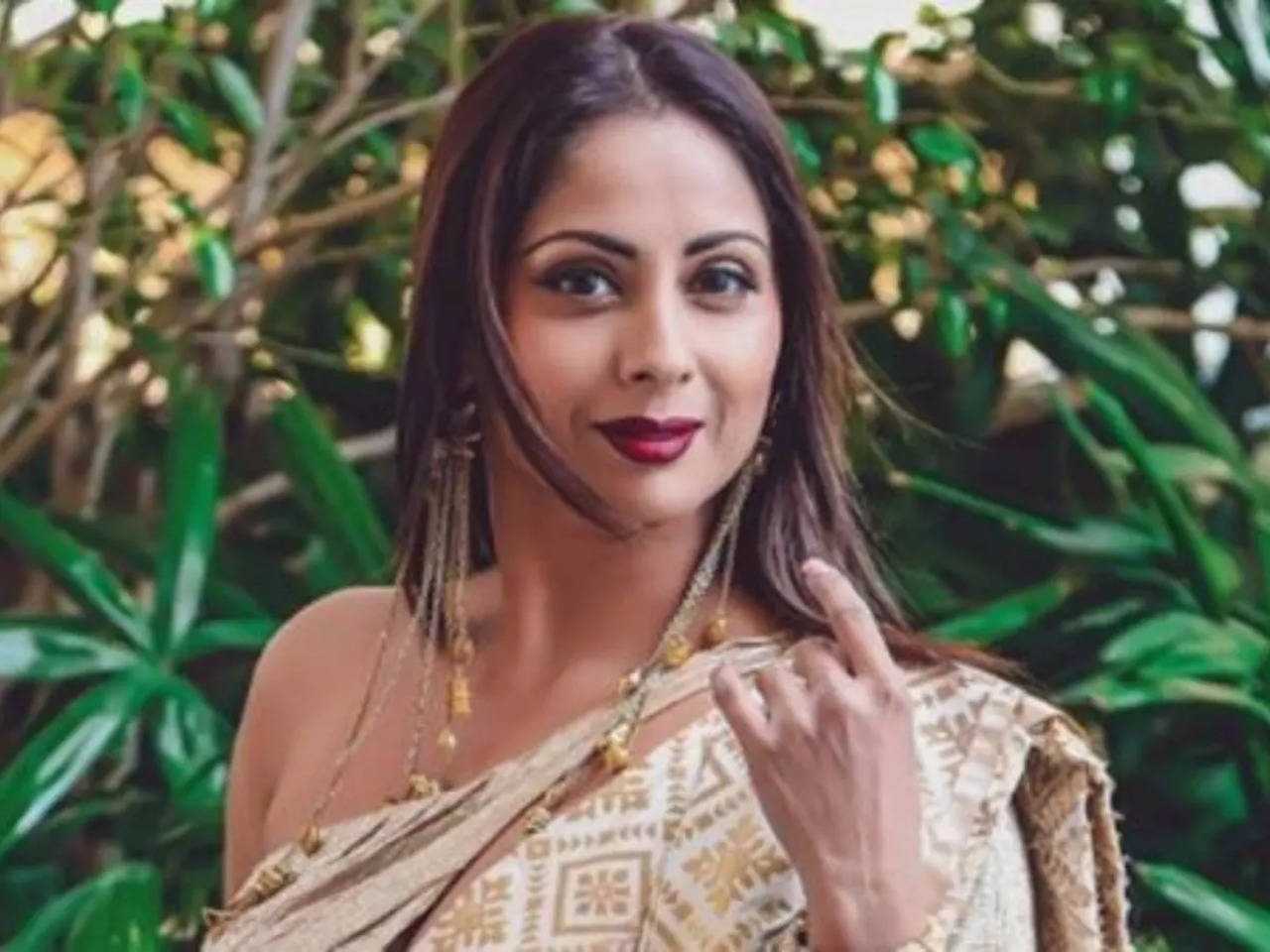 Sangita Ghosh - Biography, Age, Career, Height, Husband, Education