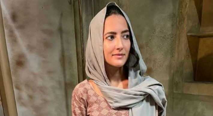 Soundous Moufakir - Best Show, Age, Career, Boyfriend.