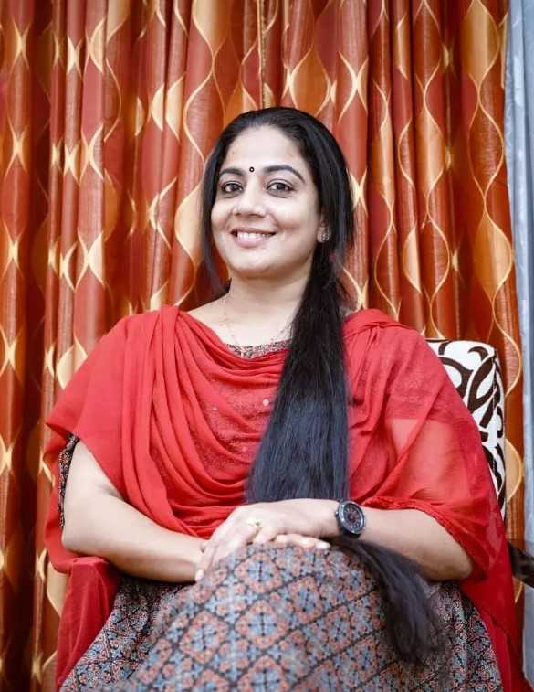 Hridayam 2022: Story, Cast, Review, OTT, and More.