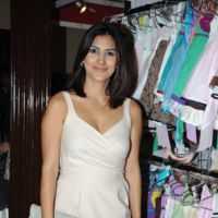 Parizad Kolah Marshall TV Host Model Height Age Boyfriend Husband ...